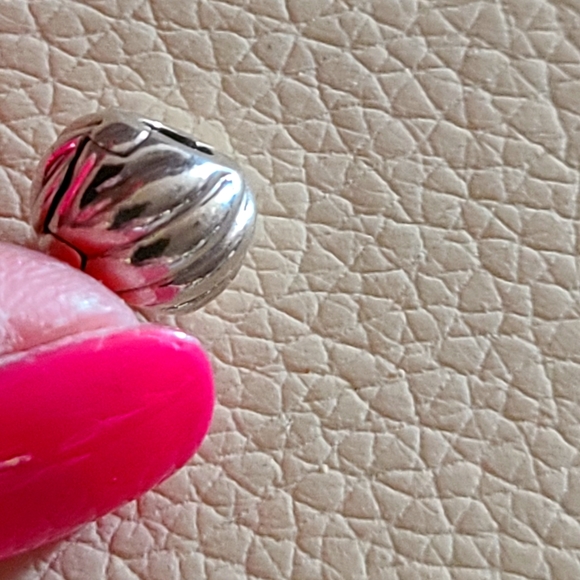 Pandora | Jewelry | Authentic Pandora Spiral Clip | Poshmark